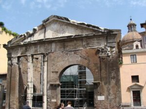 Le portique d’Octavie : un immense monument dans le ghetto de Rome